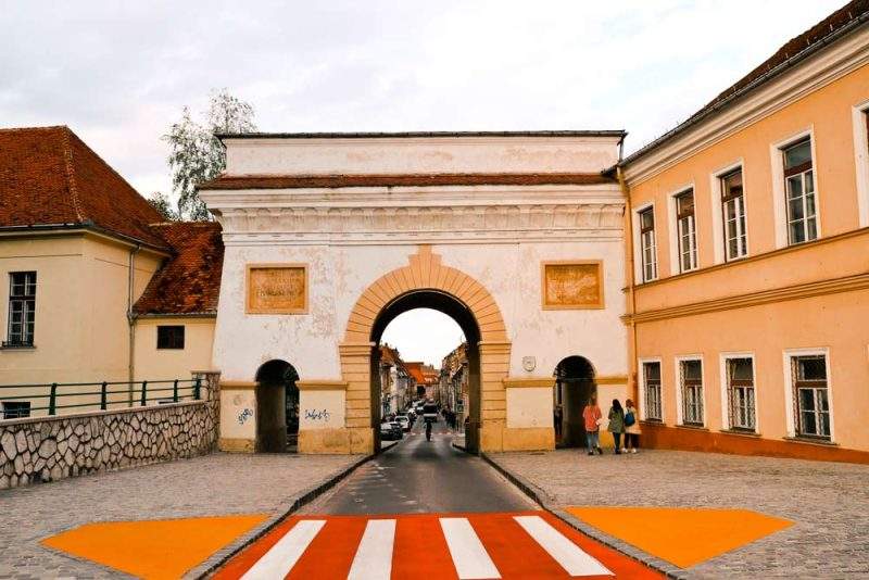 QUÉ VER EN BRASOV, Rumanía. 16 lugares imprescindibles y GUÍA COMPLETA (CON MAPA ...